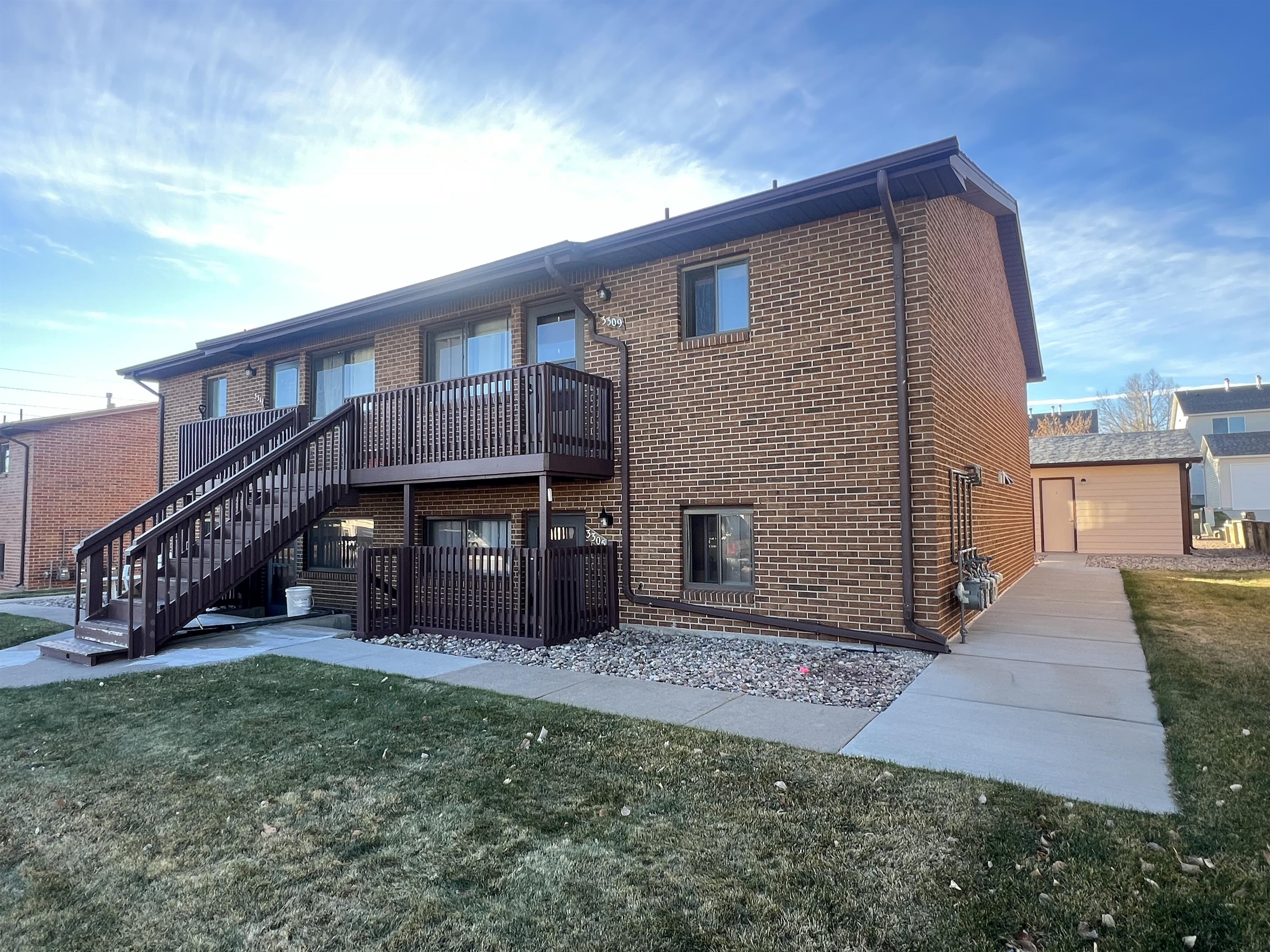 Home [rocksolidpropertiesllc.managebuilding.com]