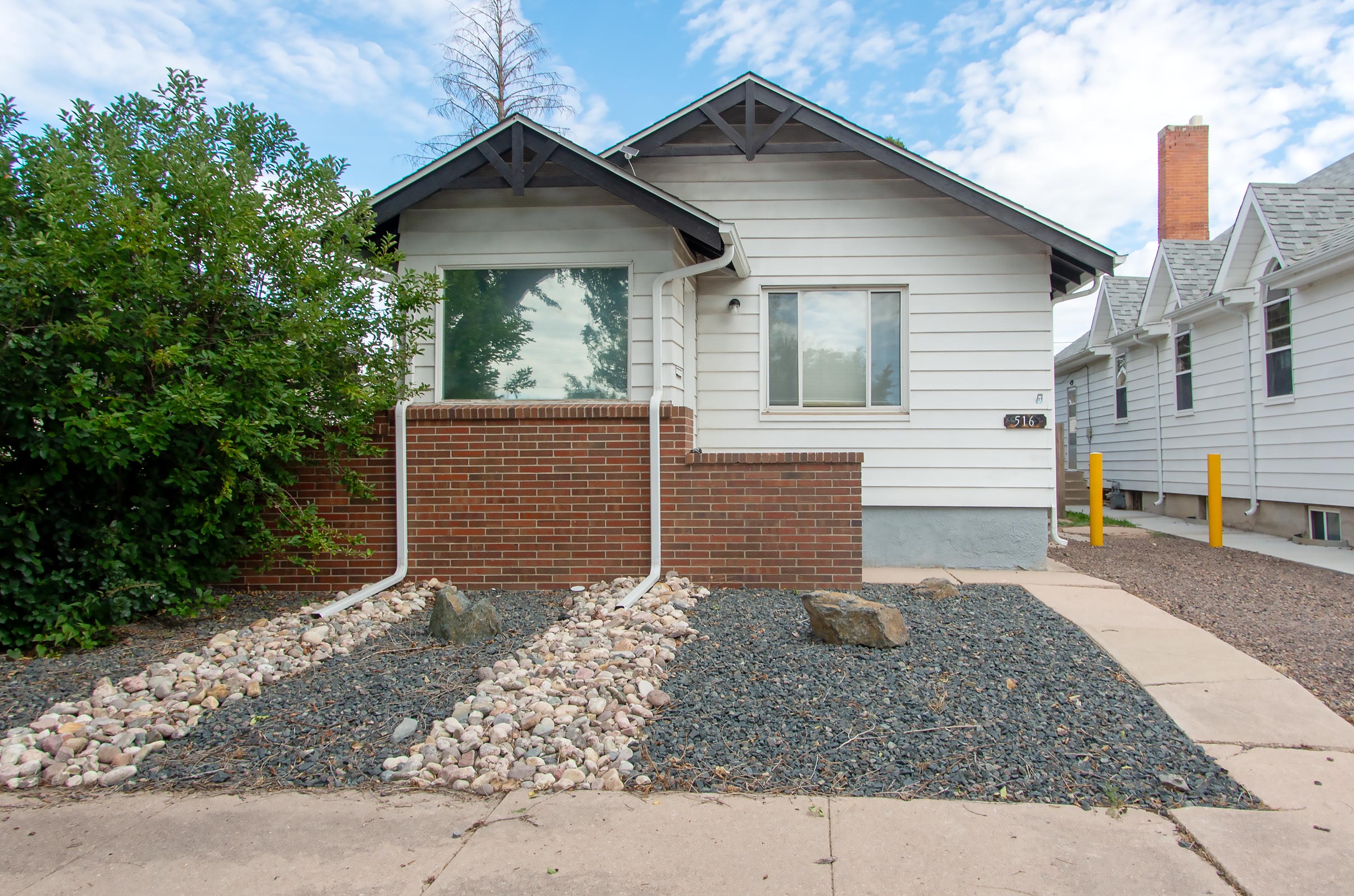 Home [rocksolidpropertiesllc.managebuilding.com]